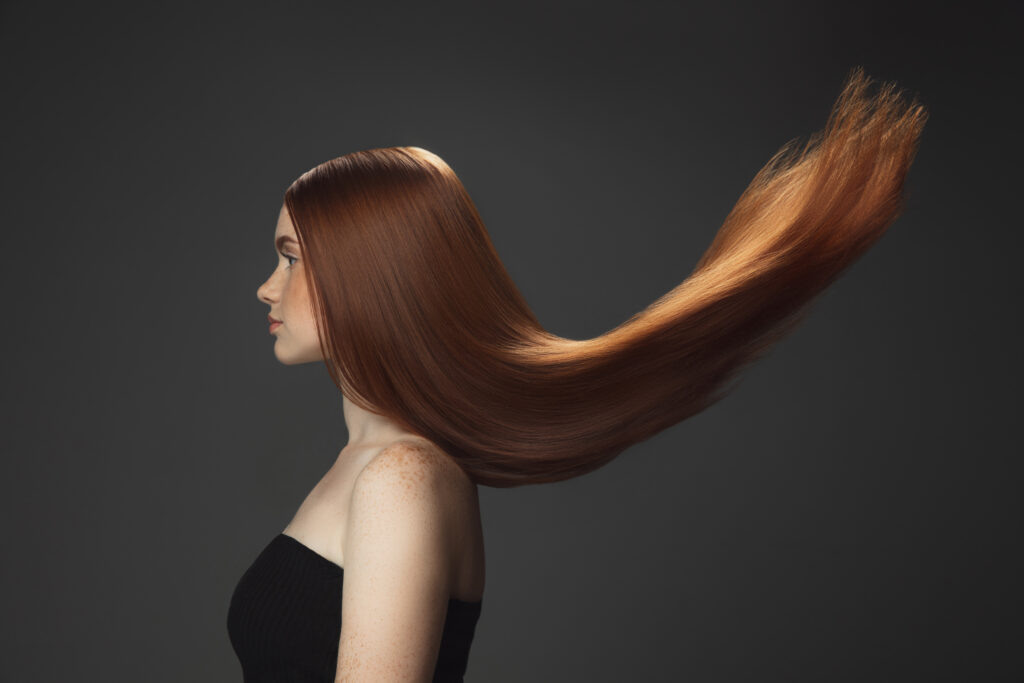 ¿Es posible deshacerte del famoso frizz? Descubre las diferencias entre ...